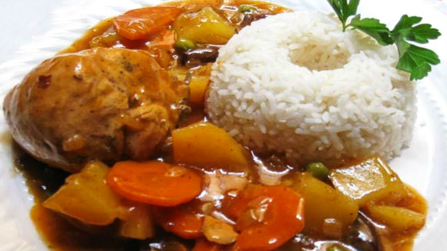 Disfruta un suculento estofado de pollo | TVPerú