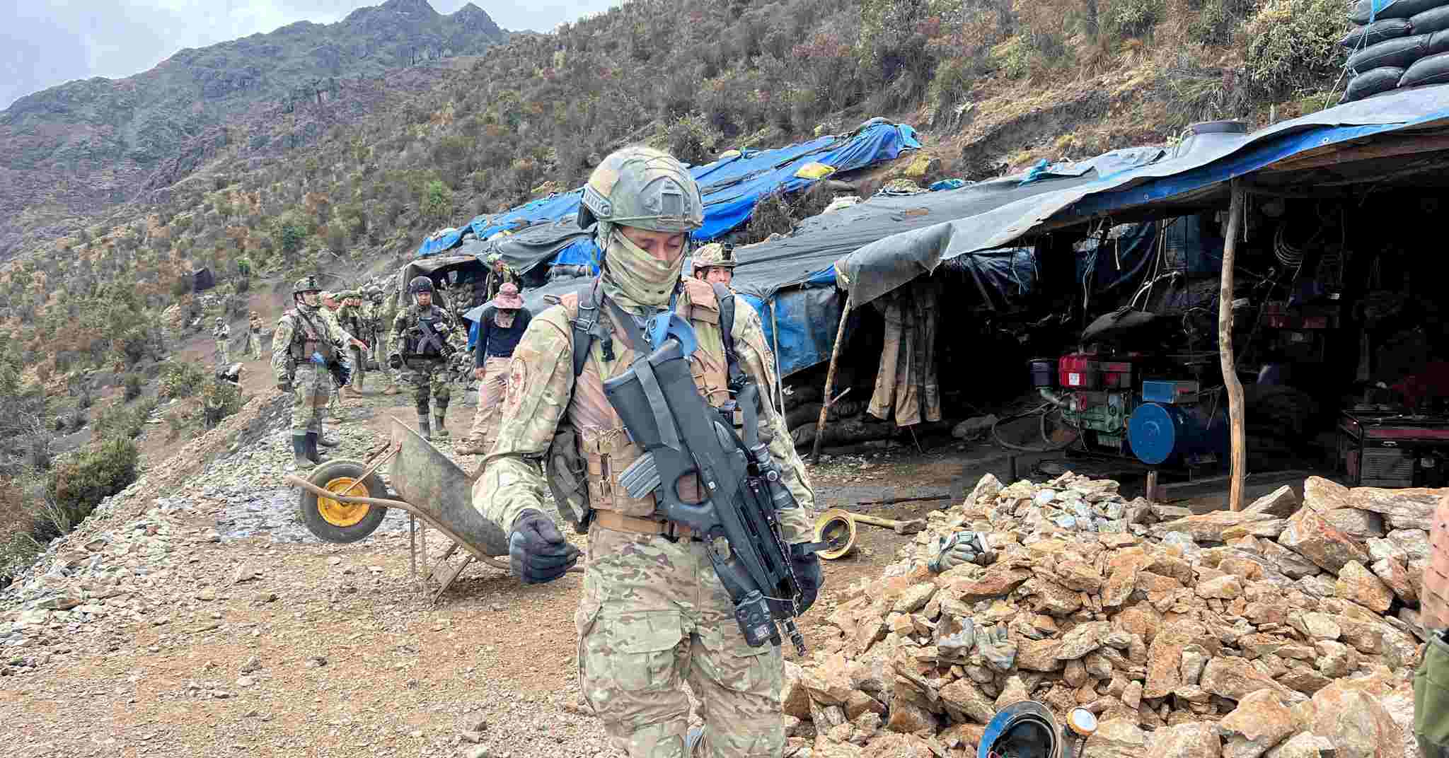 Comando Unificado Pataz ejecuta acción militar contra la minería ilegal ...